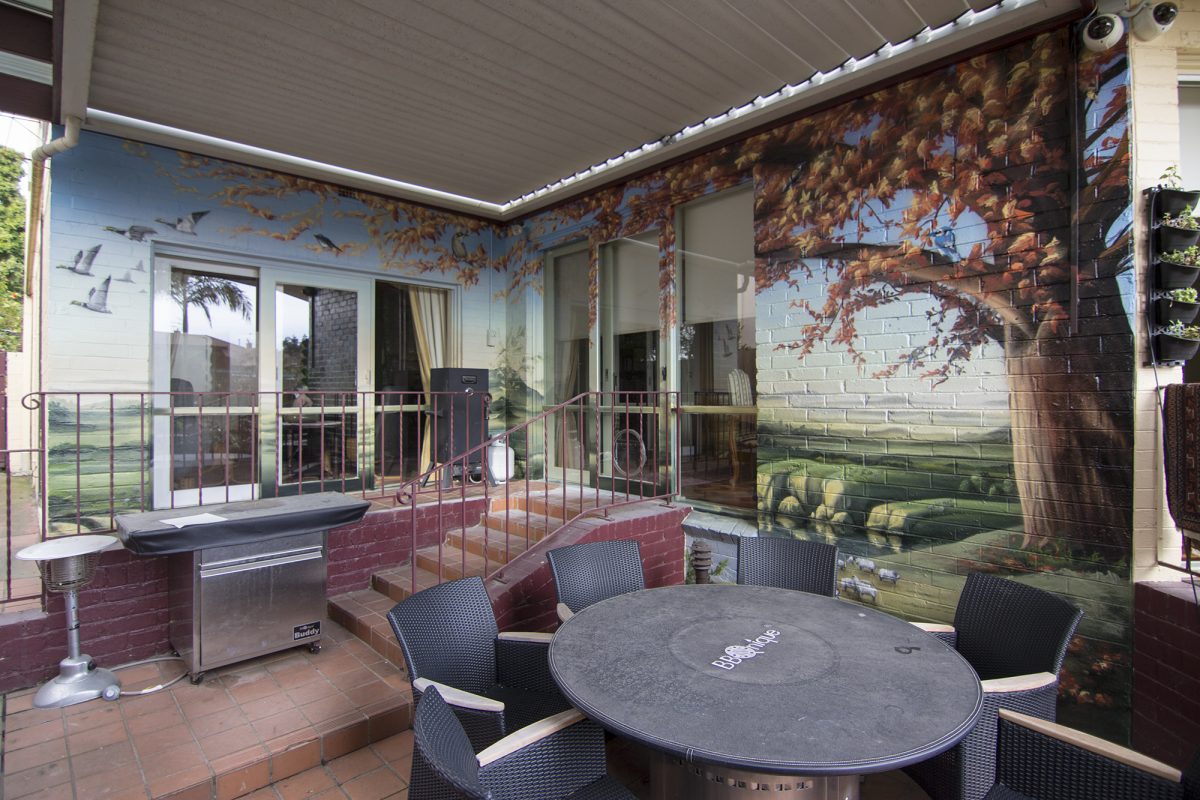 Courtyard Feature Wall - Set It Off - Graffiti Artist Melbourne